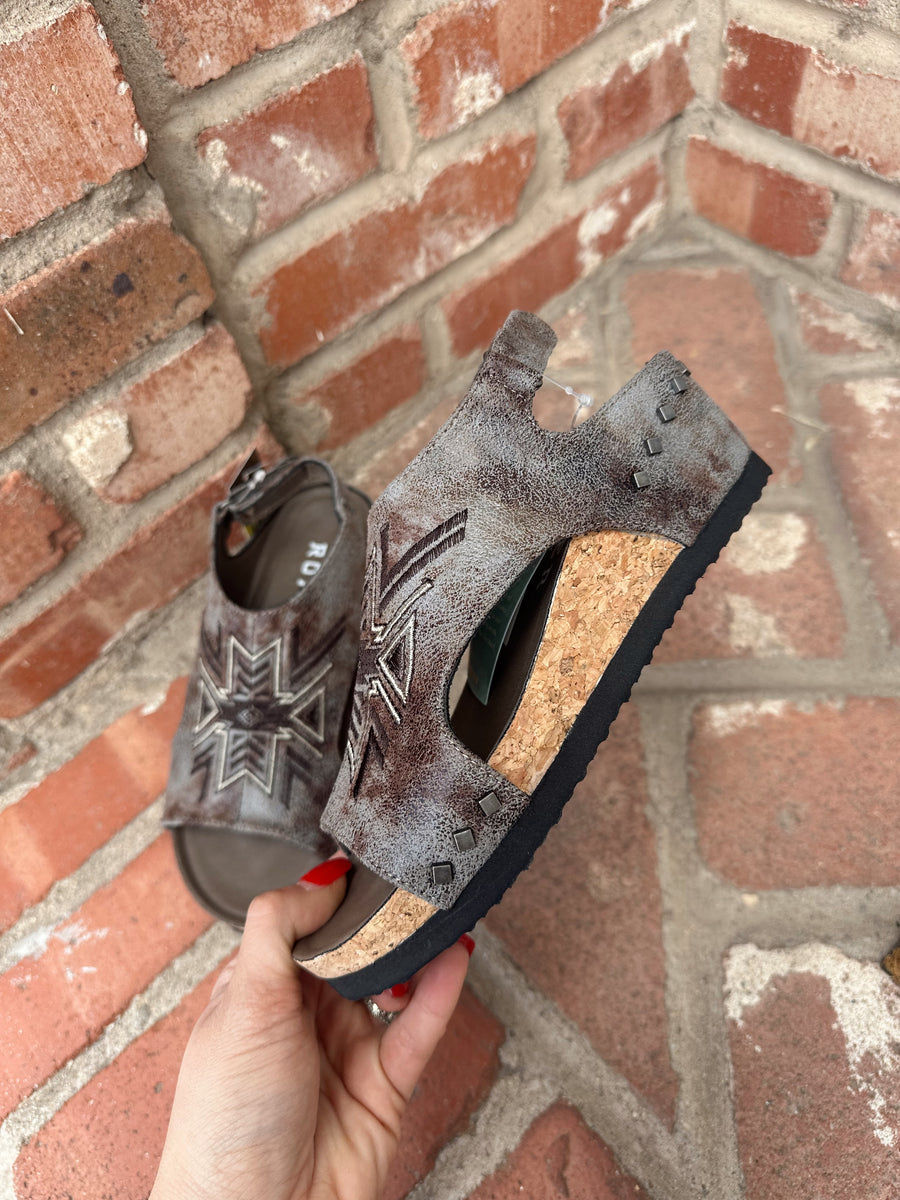 The Aztec Leather Wedge Sandal – Shabby Ranch