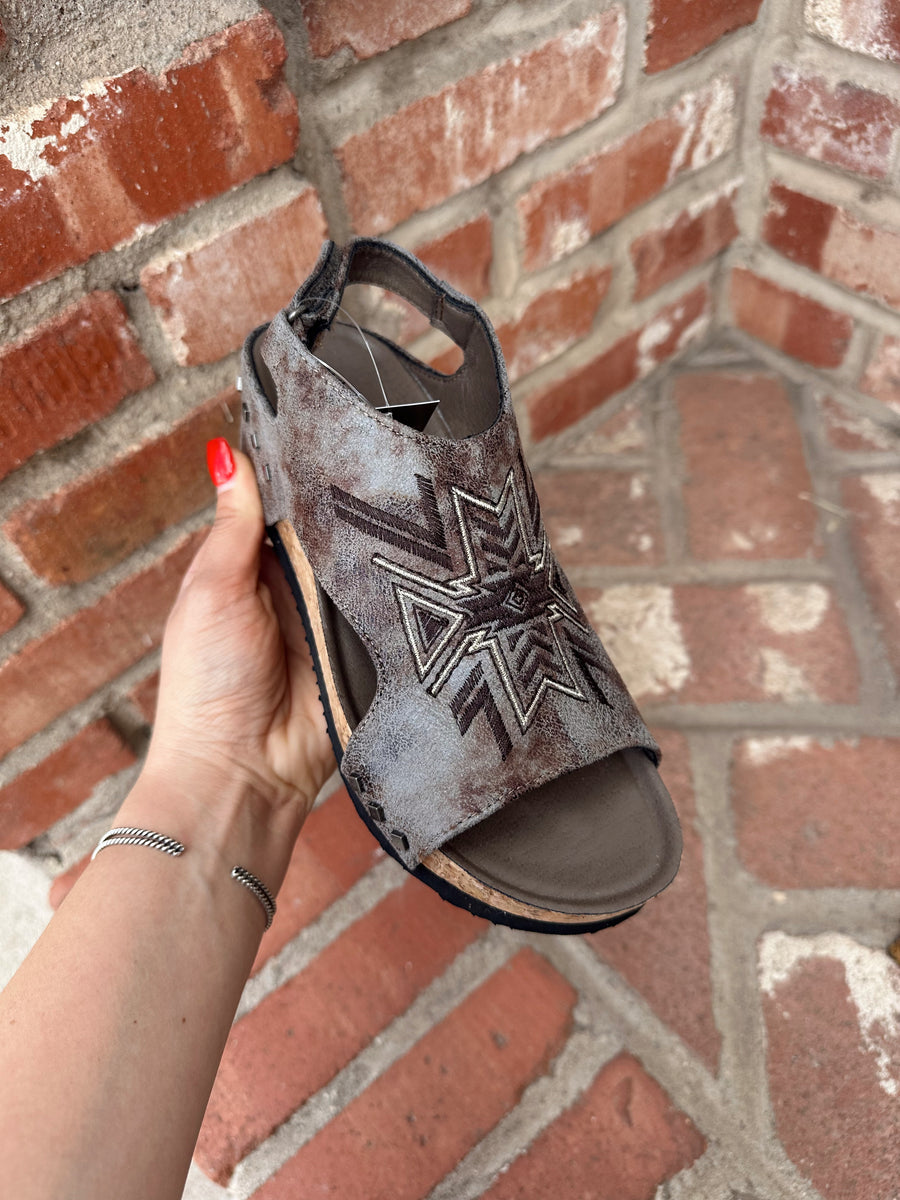 The Aztec Leather Wedge Sandal – Shabby Ranch
